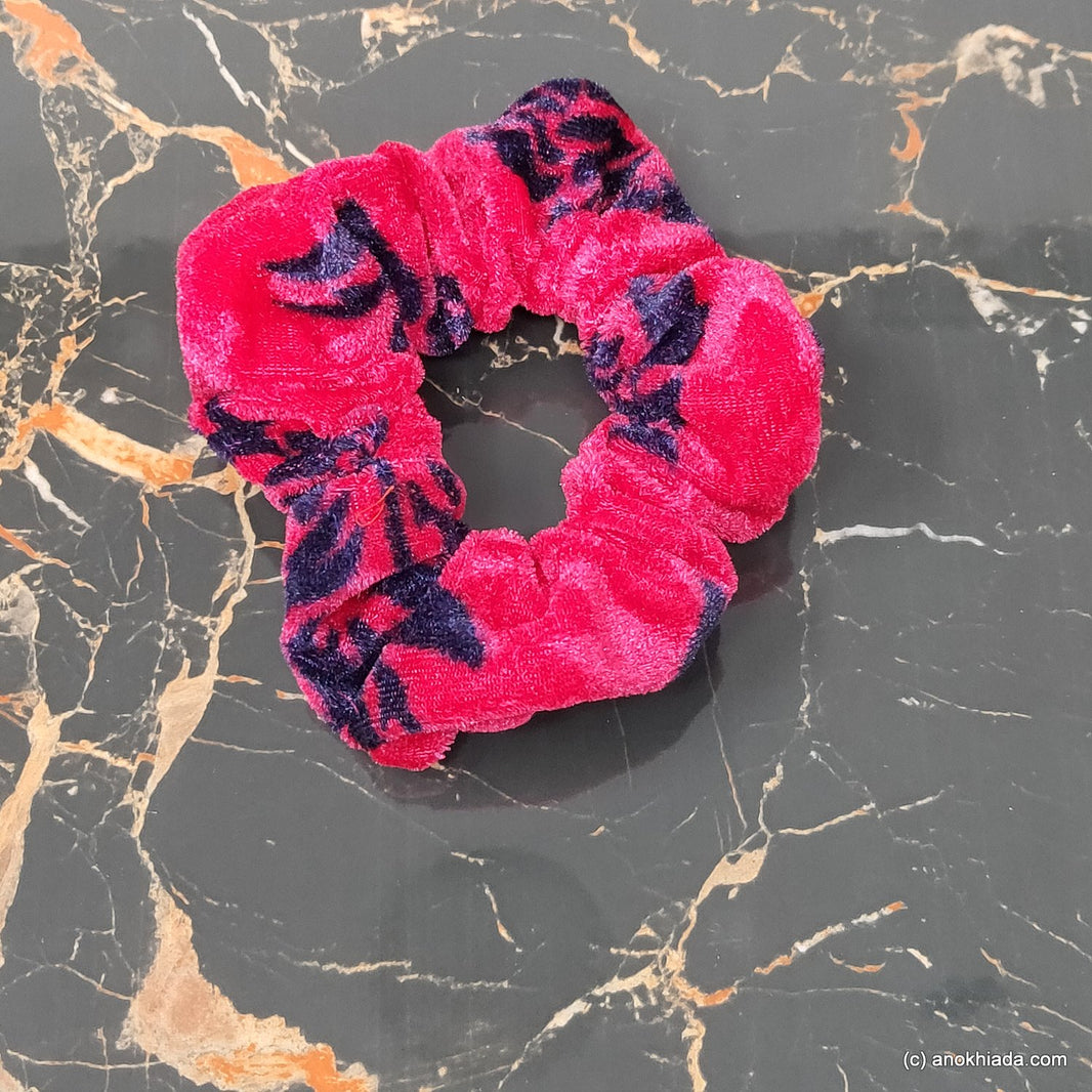 Velvet Scrunchies – Anokhiada.com